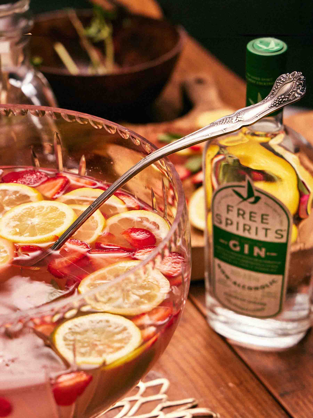 Pink Gin Punch – Free Spirits